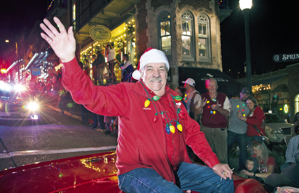 ’Tis the Season - Eureka Spring Times-Echo