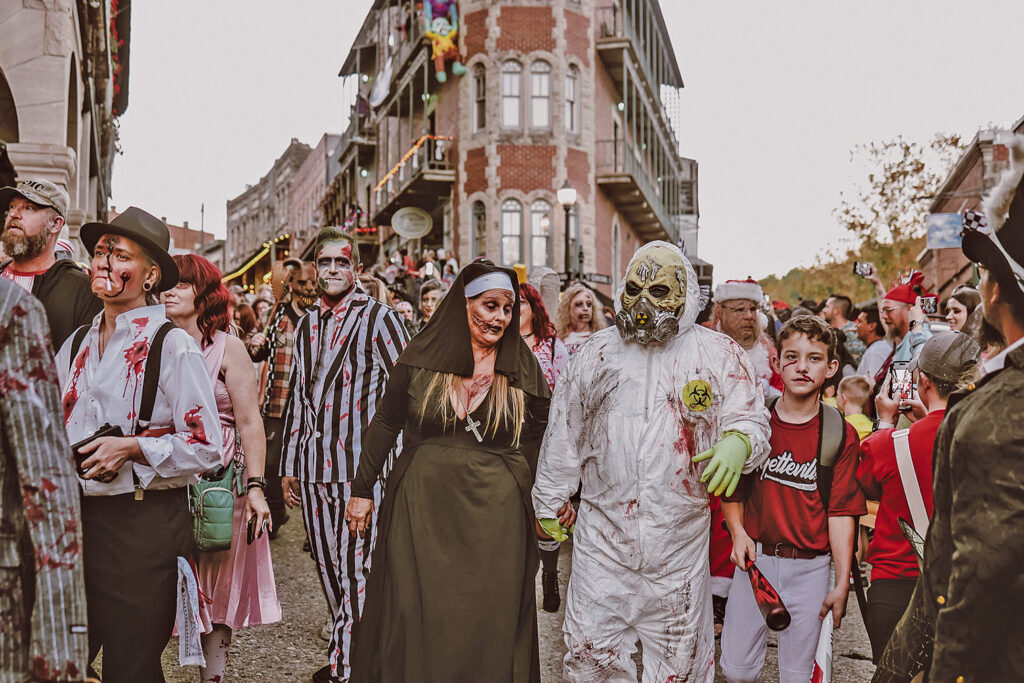 Zombie Crawl - Eureka Spring Times-Echo