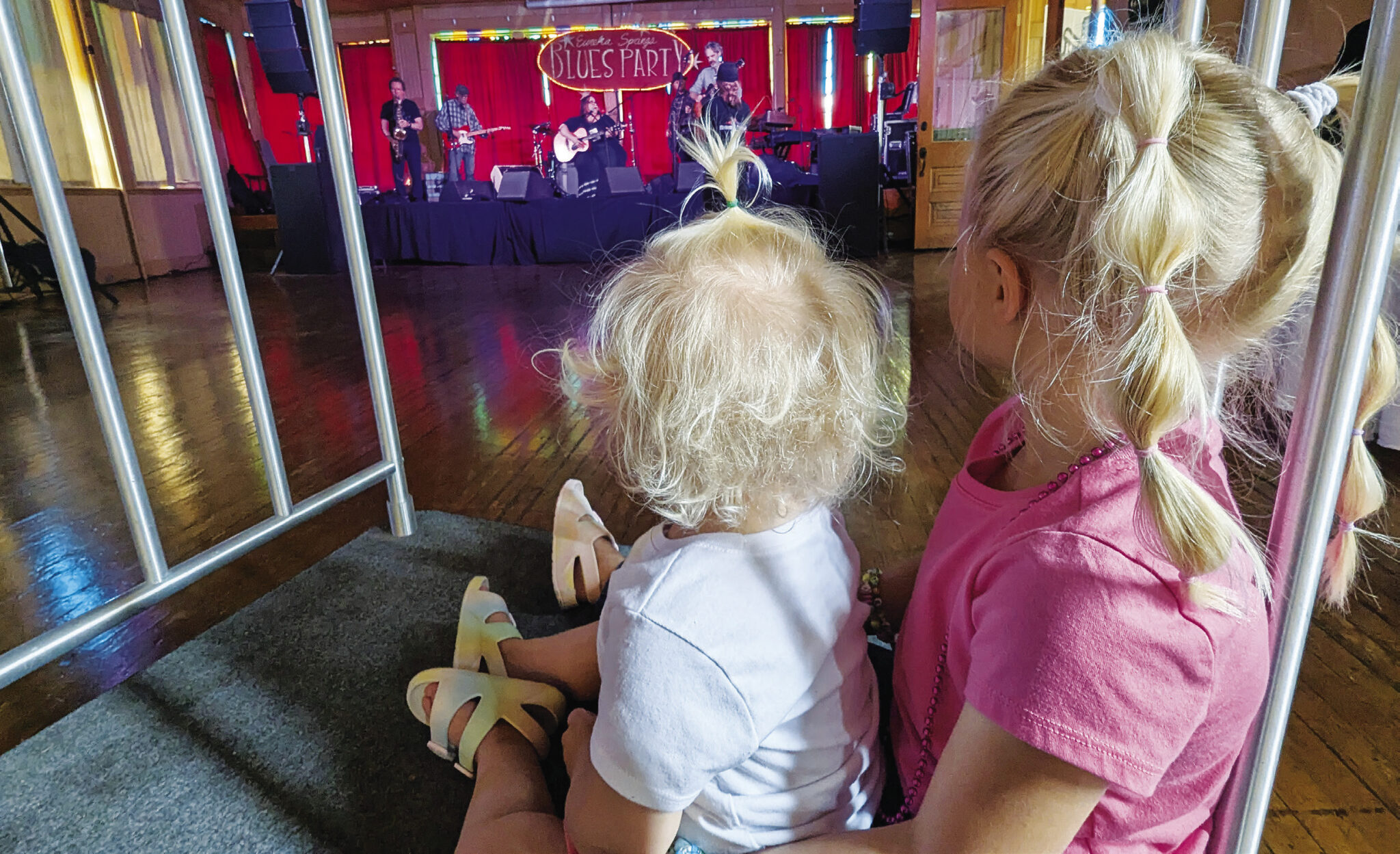 Pierce-Arrows Looking Sharp! - Eureka Spring Times-Echo